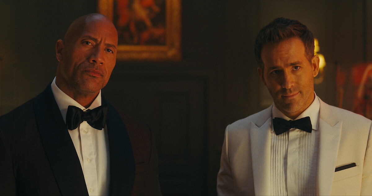 Main Trailer | Red Notice - Netflix Tudum