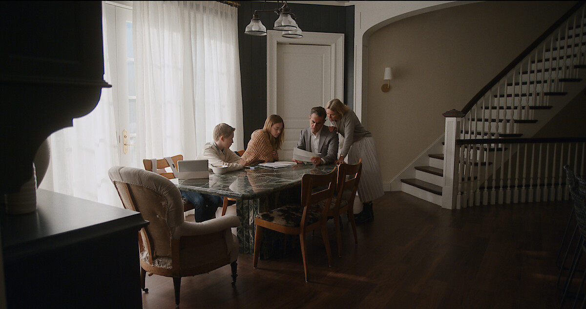 ‘The Watcher’ S1 | The Brannocks Read the First Letter - Netflix Tudum