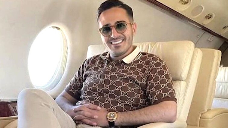 The Tinder Swindler Cast, News, Videos and more