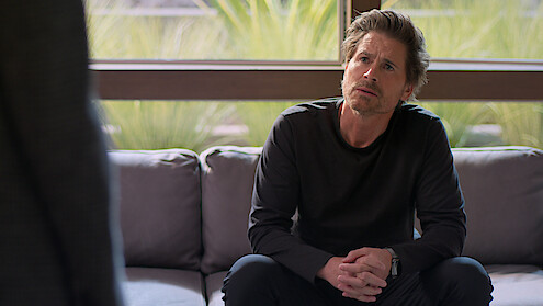 Unstable Cast Guide: Rob Lowe and Son Star - Netflix Tudum