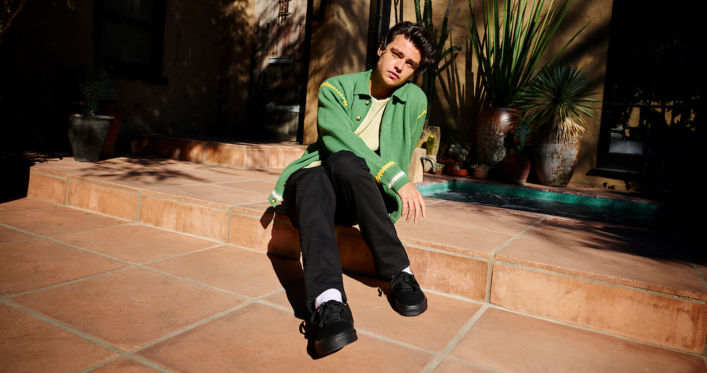 Who Plays Marcus on Ginny & Georgia? Felix Mallard talks Season 2 ...