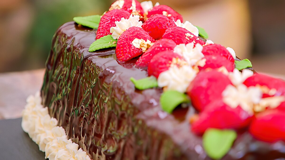 10 Best Baking Shows to Stream For Every Sweet Tooth - Netflix Tudum