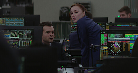 Fair Play Cast Guide: Phoebe Dynevor and Alden Ehrenreich Star in Finance Thriller - Netflix Tudum