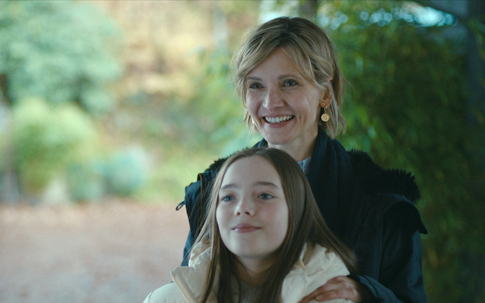 Cassandra Cast, News, Videos and more